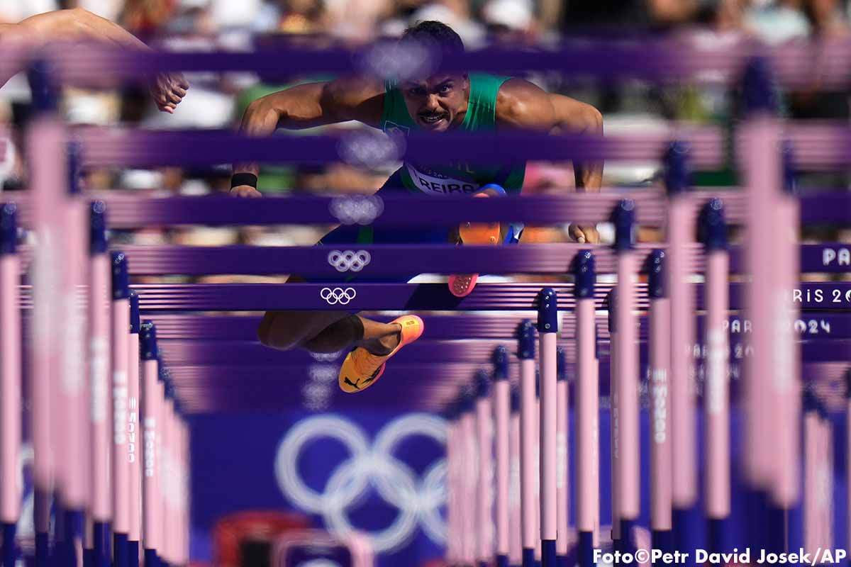 Foto měsíce srpna 2024 – Petr David Josek – Olympijské překážky ...